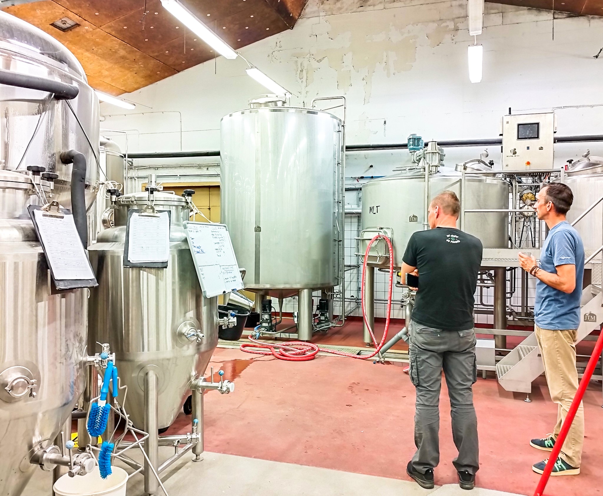 Craft beer in Gothenburg: Beerbliotek and BarlindBeer