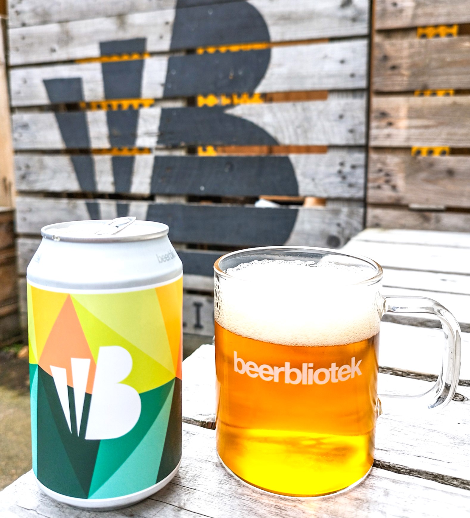 Craft beer in Gothenburg: Beerbliotek and BarlindBeer